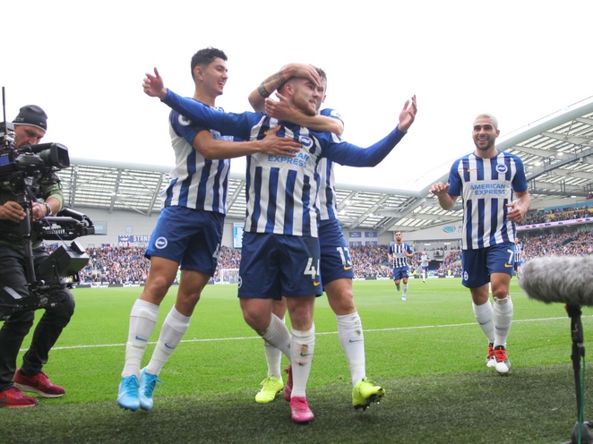 Leeds United vs. Brighton & Hove Albion - Premier League Predictions ...
